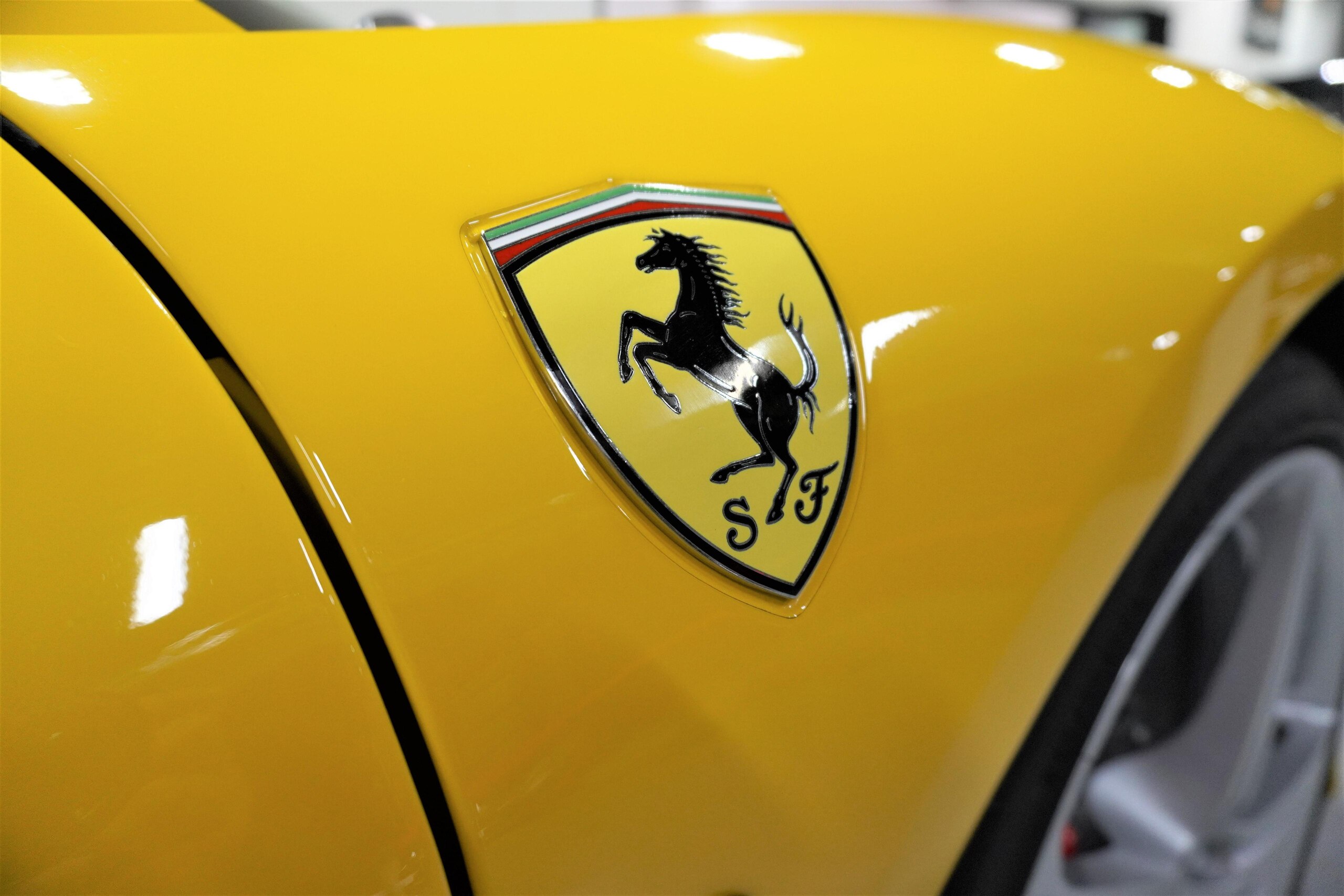 Ferrari 458 Spider • EFJ Co., LTD